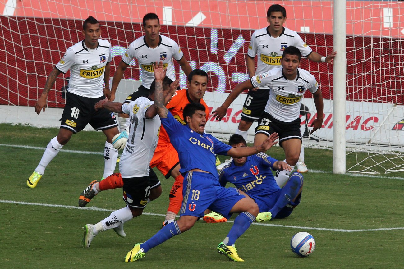 Colo Colo que queda a un triunfo de su 30.a estrella | Emol Fotos